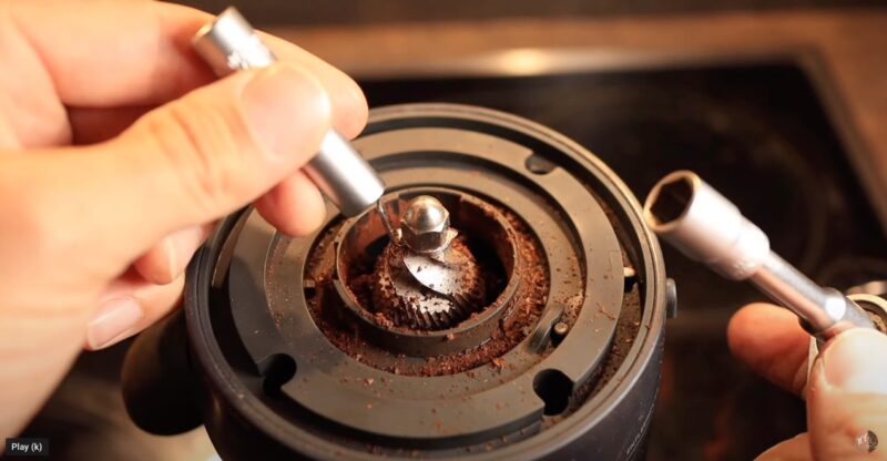 Graef CM 702 Coffee Grinder - TomsCoffeeCorner