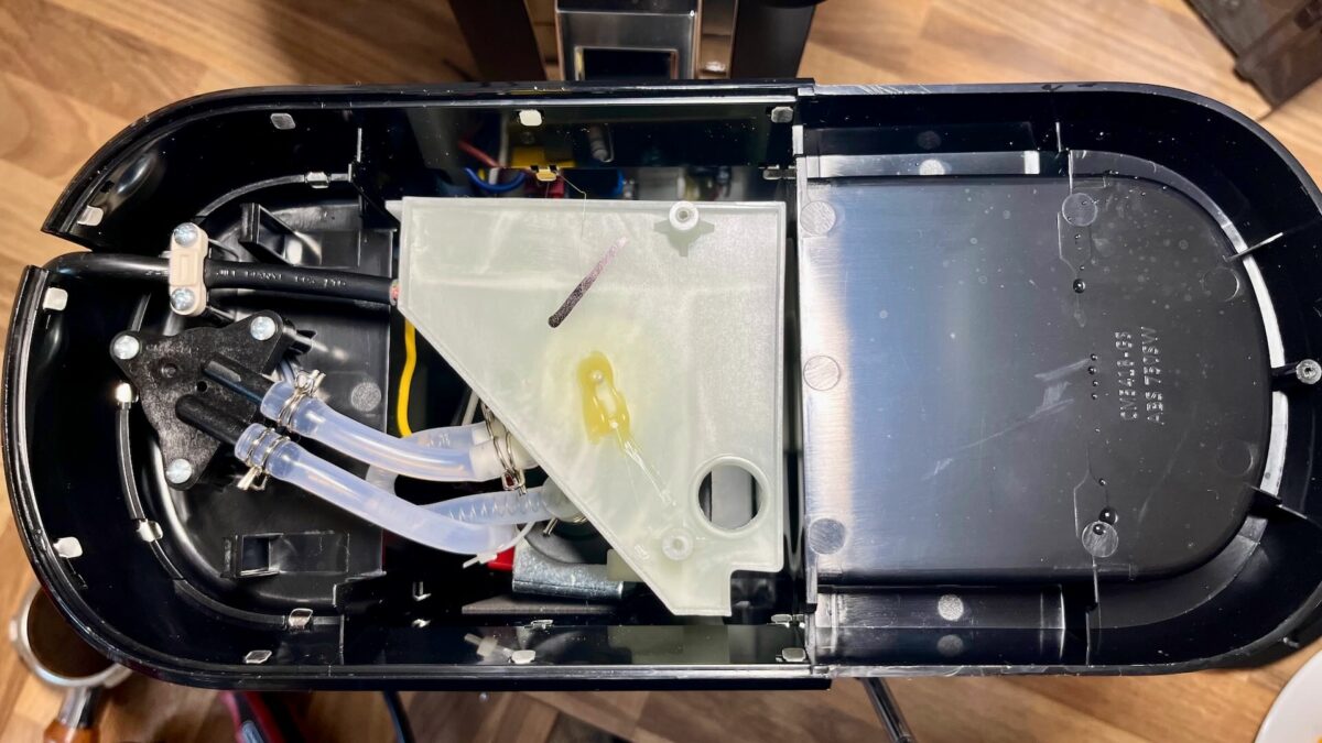 Casabrews CM5418 Espresso Machine Review