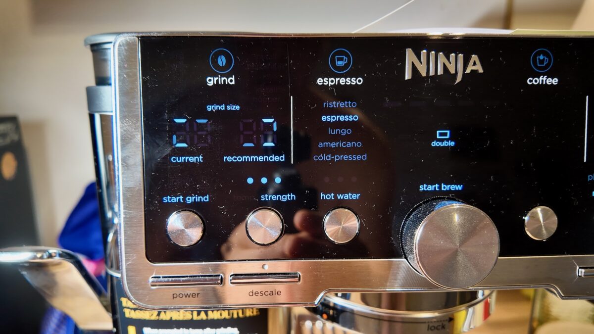 Ninja Luxe Cafe Pro ES701 Espresso Machine Review